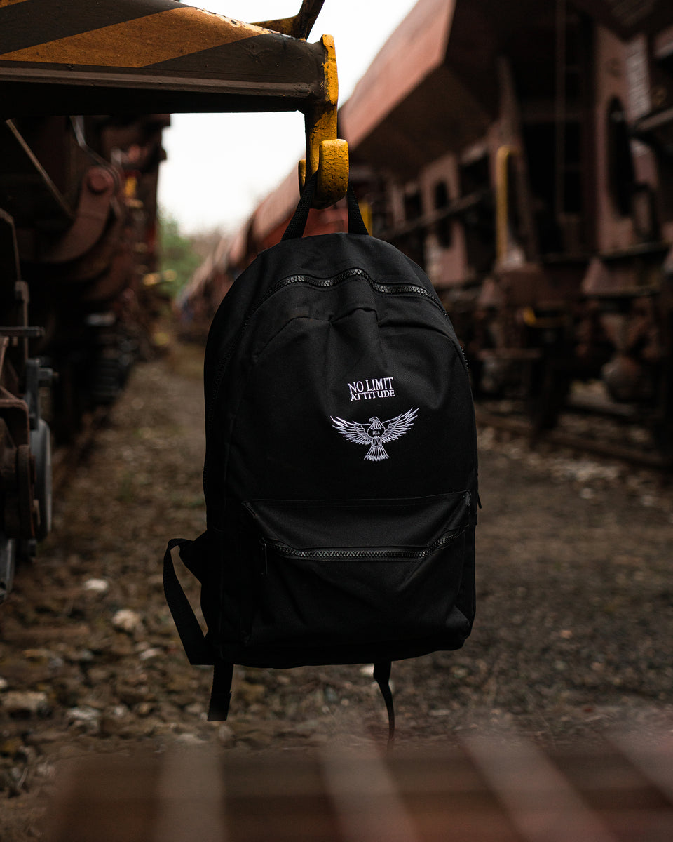 BACKPACKS – NO LIMIT ATTITUDE